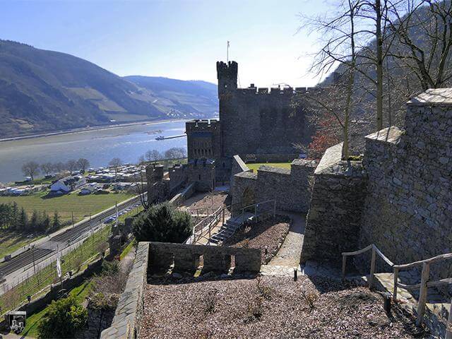 Burg Reichenstein am Rhein - Infos, Bilder und mehr - Burgenarchiv.de
